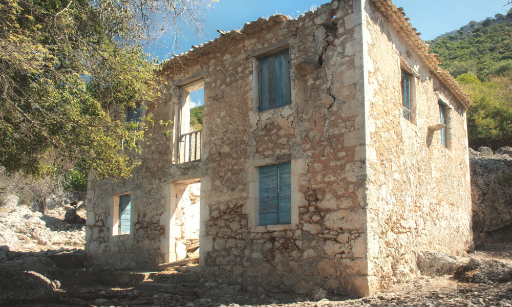 The Ghost Towns of Greece: Plagia – T A B U L A R A S A photography